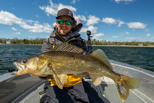 Green Bay Fishing Charter | Weekend Warrior Guide Service