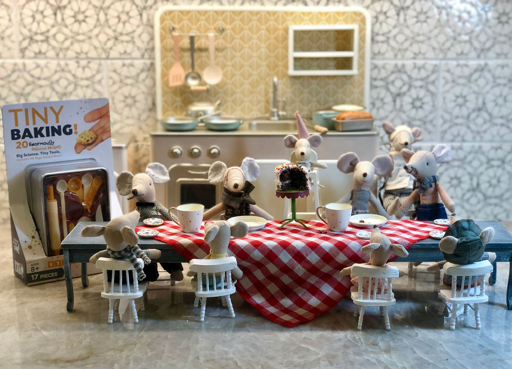 Tiny Baking with Maileg mice