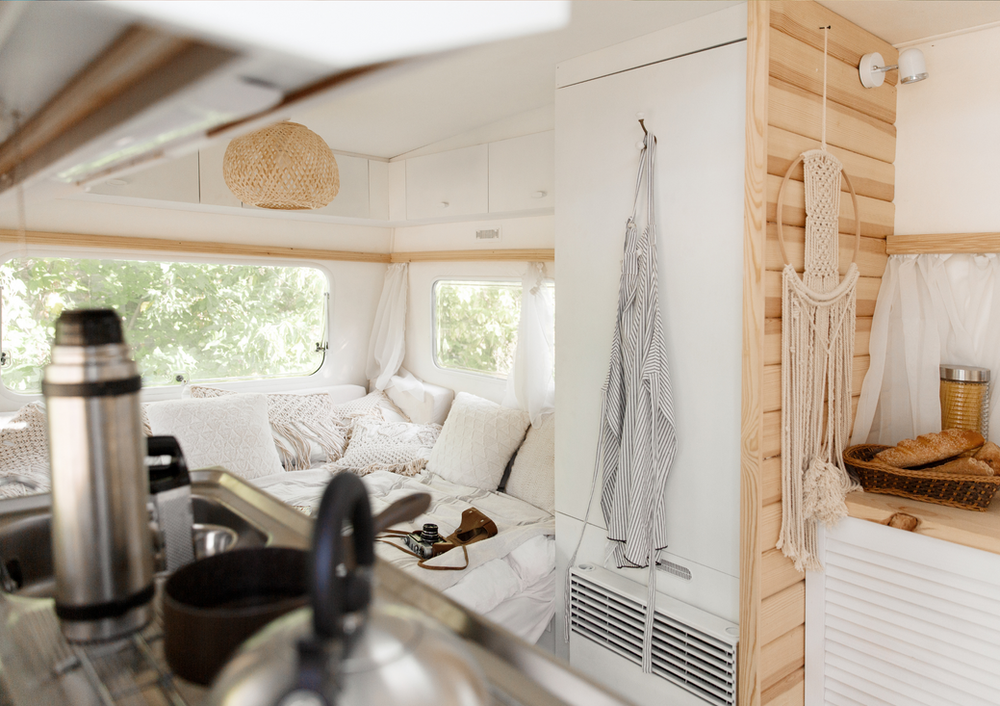 10 Amazing Motorhome Interior Design Ideas