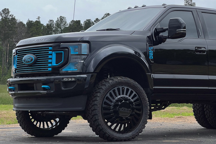 2022 FORD F450 PLATINUM
