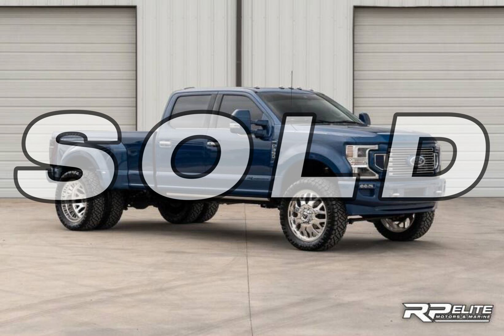 2022 FORD F350 LIMITED