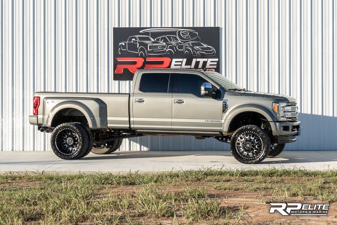 2019 FORD F450 PLATINUM
