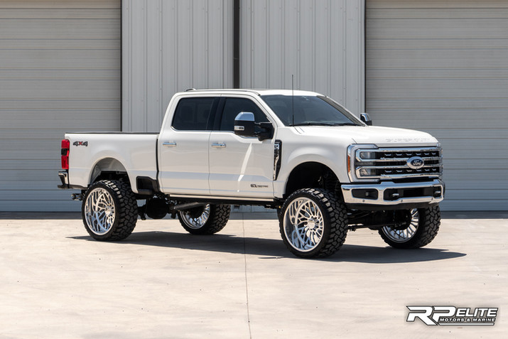 2023 F250 Lariat Ultimate Package