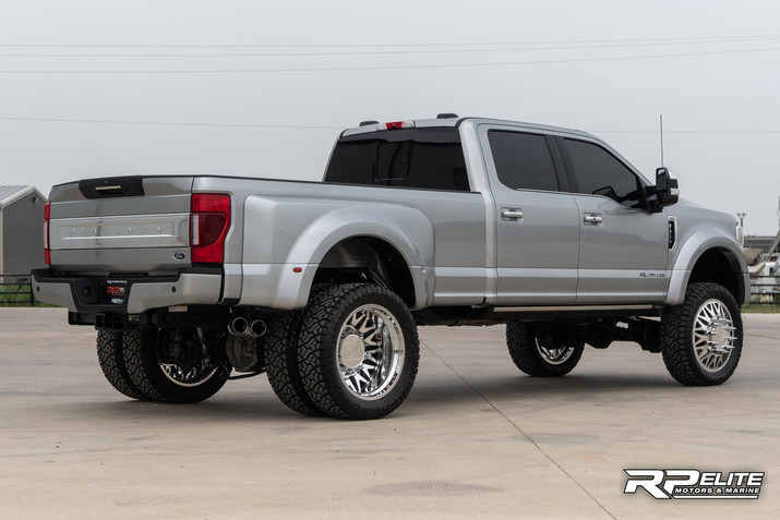2022 FORD F350 PLATINUM
