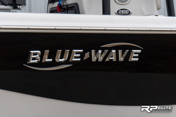 2021 BLUE WAVE 2400 PURE BAY
