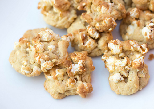 Butter Toffee Popcorn | sweet-genius-treats