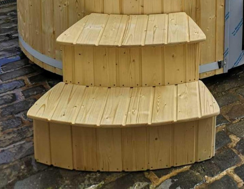 Wooden rounded two-tier steps | Sunny Hot Tubs