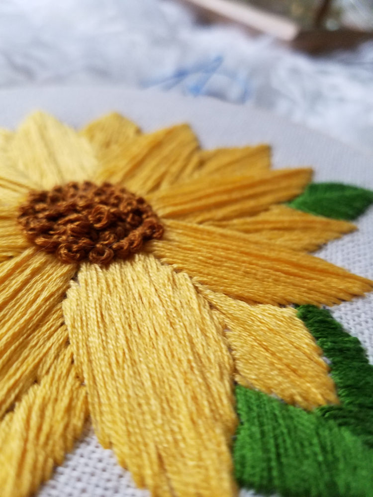 Sunflower Embroidery – Free Template