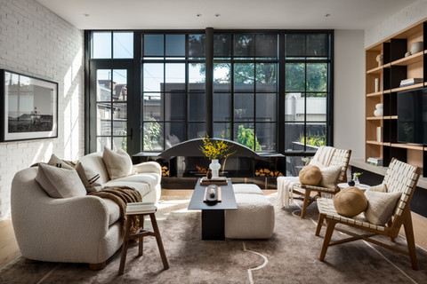 Clinton | Ancerl Studio