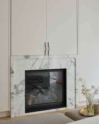 Gibson | Ancerl Studio