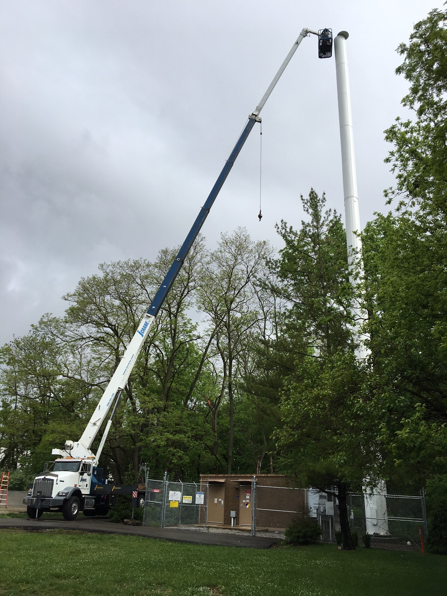 Lifting Made Easy | United States | Jcrane