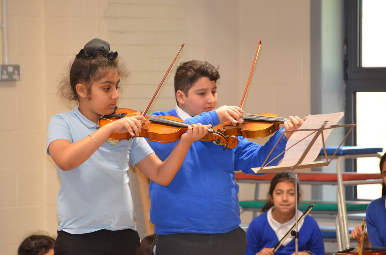 Violin Performance April 2018 | Chad Vale Primary