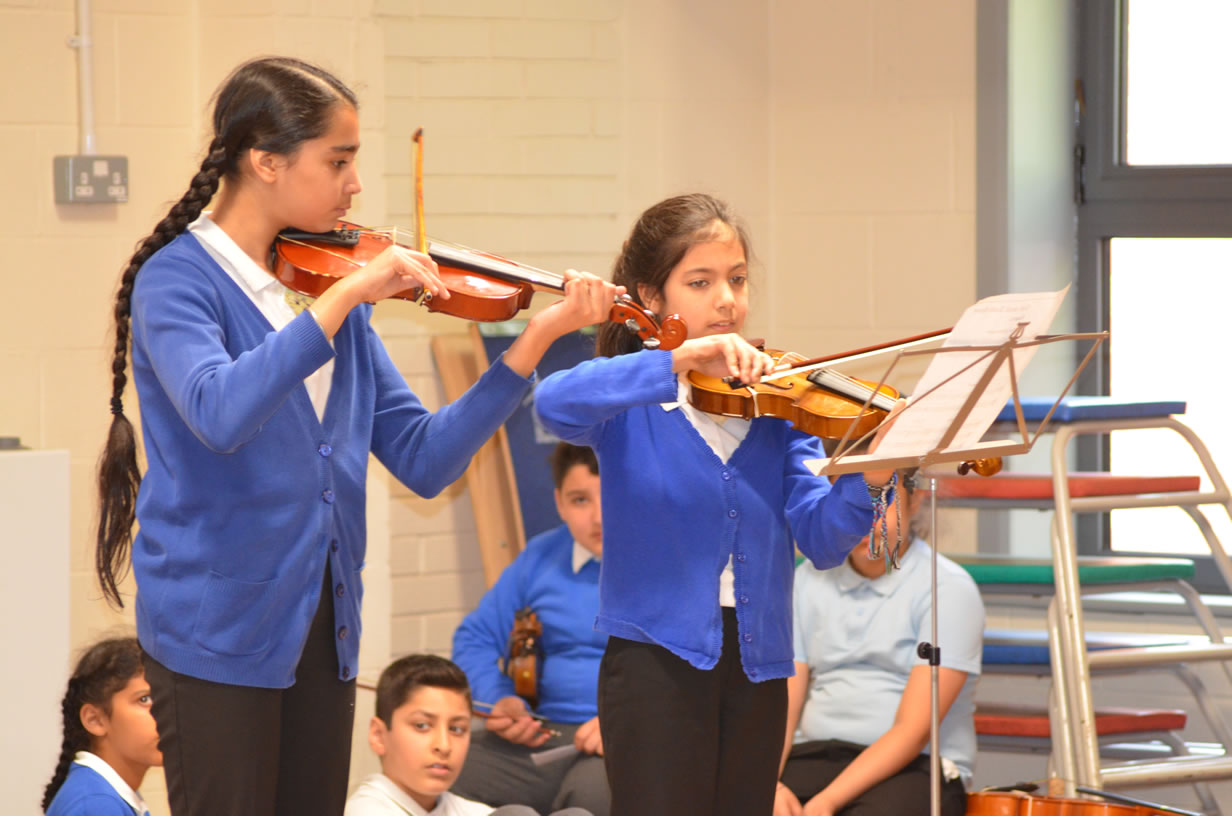 Violin Performance April 2018 | Chad Vale Primary