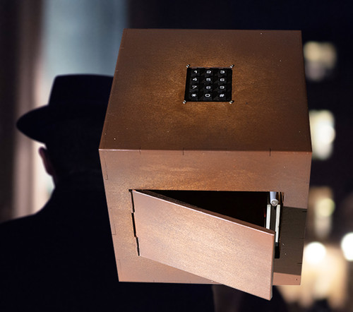 Right code opens a box (keypad), code box | ecodecor