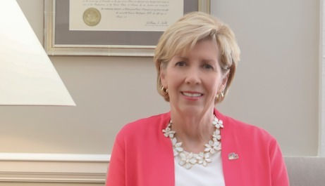 Cathy Cox: Learning, achieving, growing