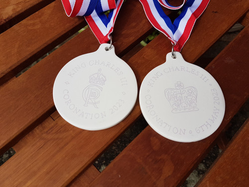 Paint Your Own Ceramic Medal Kit | ArtyPax|