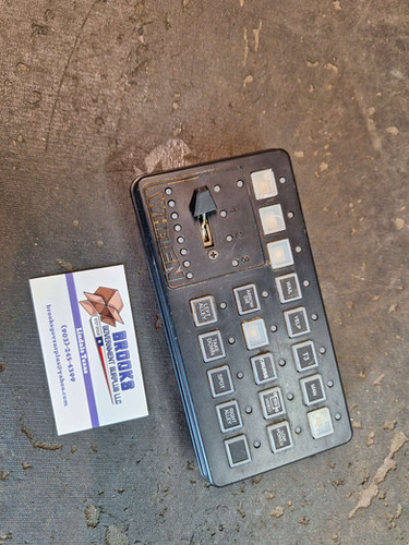 Whelen wecan controller 18 button with slide priority | Brooks Gov Surplus