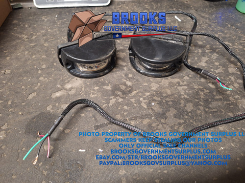 Sound Off signal Intersector Surface Mount Light TRIO RBW PAIR USED ...
