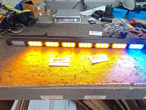 Whelen dominator ta series RED AMBER BLUE TAD8RB | Brooks Gov Surplus