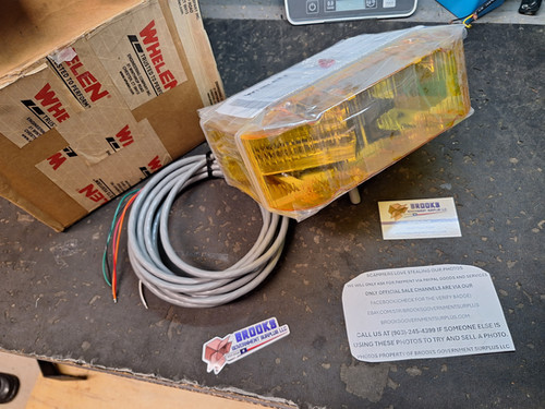 Whelen Freedom Micro Edge AMBER NEW 01-0684067-A0 | Brooks Gov Surplus