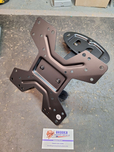 Atlantic medium articulating mount 10-42 inch flat panel tv wall mount ...