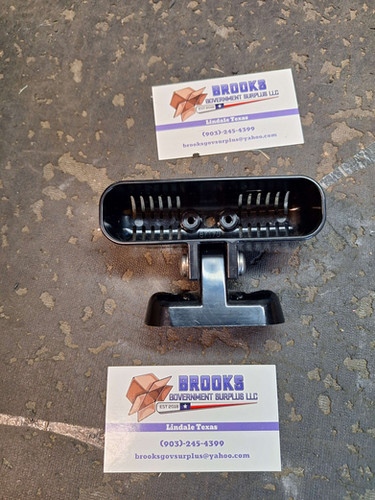 Whelen ion pedestal mount USED black IONPEDB | Brooks Gov Surplus