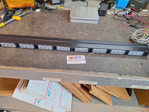 Whelen Dominator TA series red amber blue TAD8RB | Brooks Gov Surplus