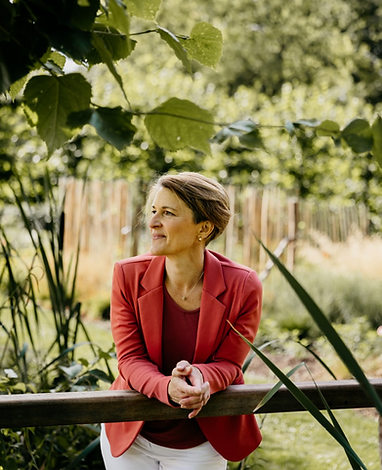 Eleanor Abbott I Burnout Coach I Recover Fully From Burnout, Live The ...