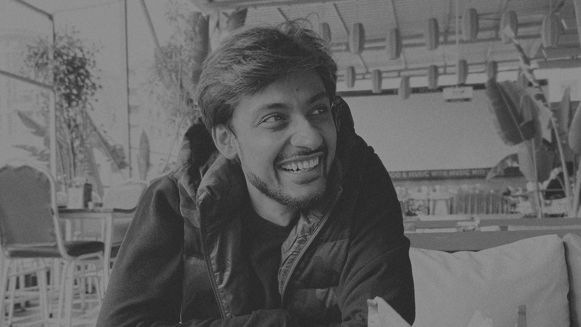 Dishant Mistry | Freelance Graphic Designer, Photographer