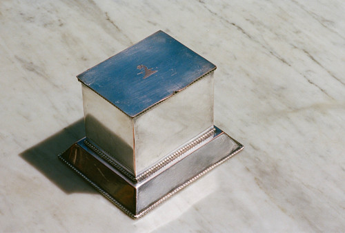 Sheffield Cigarette Box with Engraved Matrix | Kalos