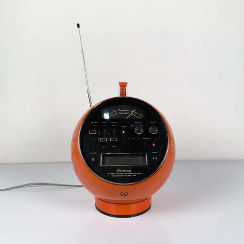 Orange Model 2001 Space Ball Radio from Weltron, 1970s - SOLD ...