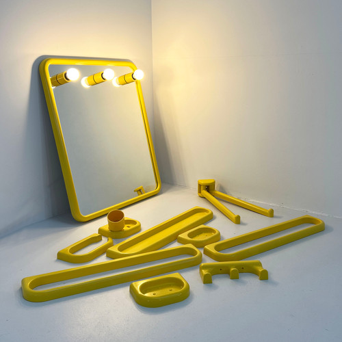 Yellow Bathroom Set with Mirror with lights from Gedy, 1970s - SOLD ...