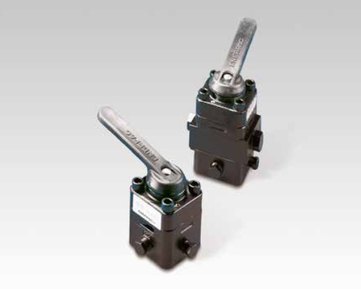REMOTE MANUAL DIRECTIONAL CONTROL VALVES