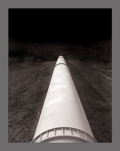 Dillmanstown Pipe, Jonathan Bourla NZ black & white photo