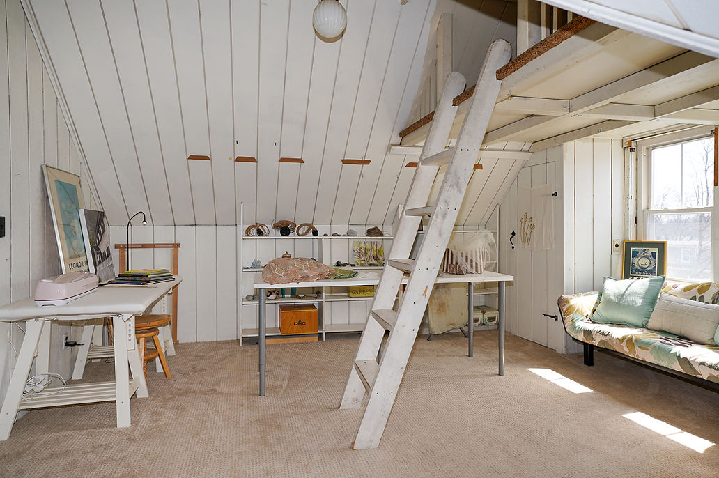 Realtor | Anne Mahon Real Estate | Belmont