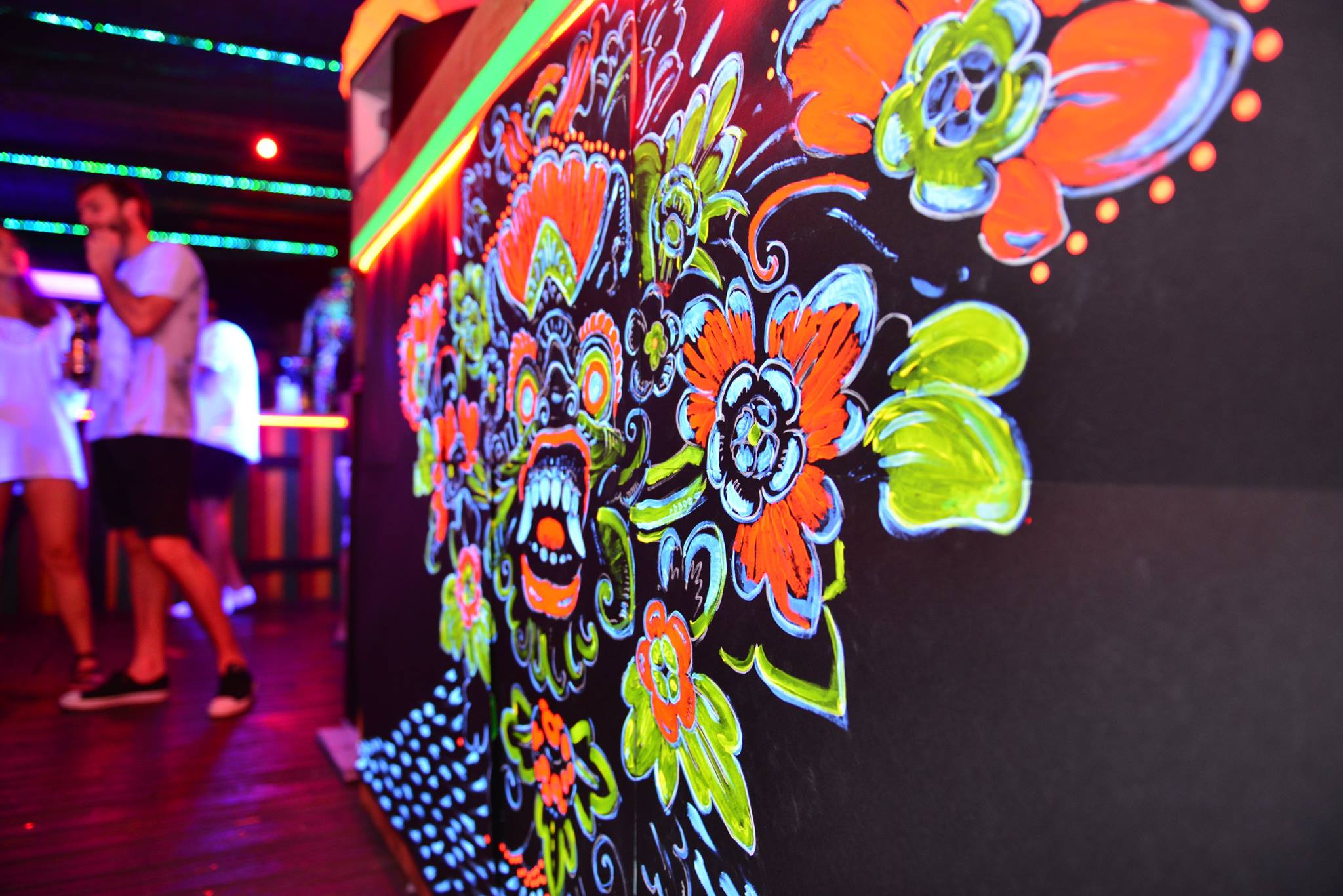 UV Event Services| Singapore | Blacklight Singapore