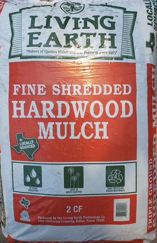 Living Earth Mulch | Marshall Grain