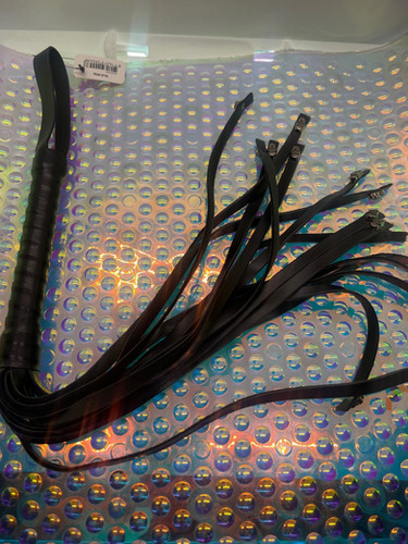 Skull whip | RelinasSecrets