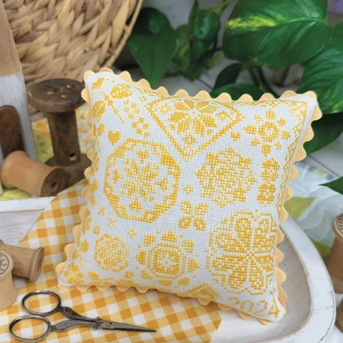 SUMMER QUAKER Primrose Cottage Stitches Pattern Only | The Stitchery Nook
