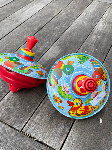 Blikk leke snurrebass | Tønsberg Antikk