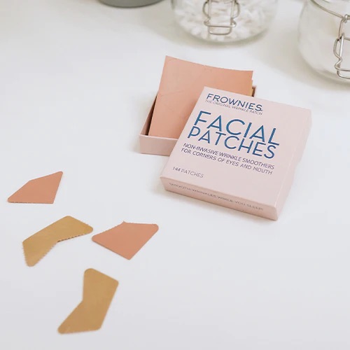 Corners of Eyes & Mouth Wrinkle Patches | Frownies Canada