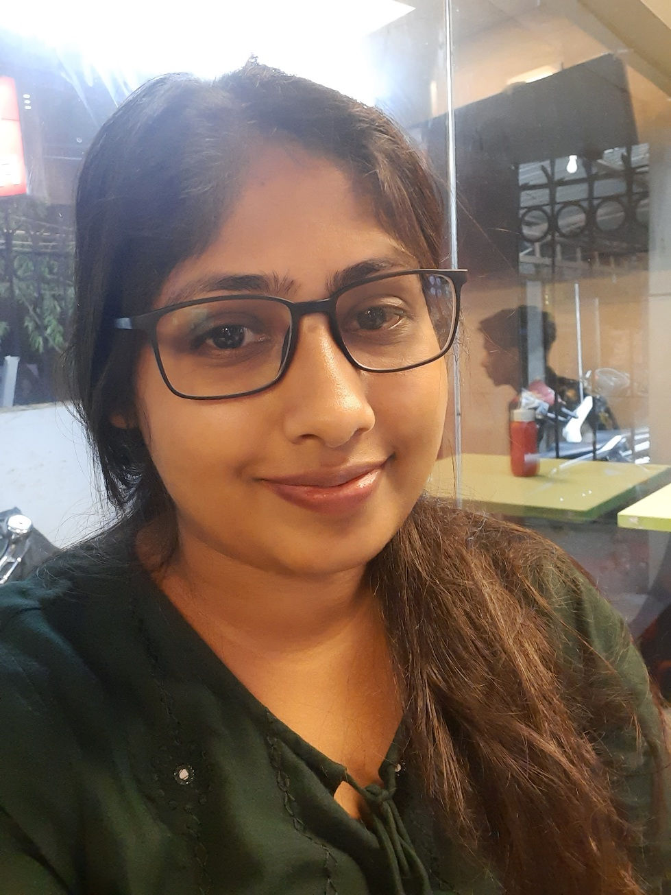 Bidisha Chakraborty Announced as the Nominated Artist for AURA 2024 by Retro Kolkata Magazine