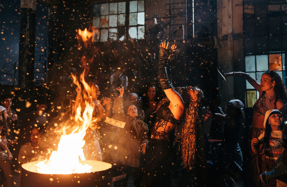 Amanda Massi - Wardrobe Stylist | Image Consultant