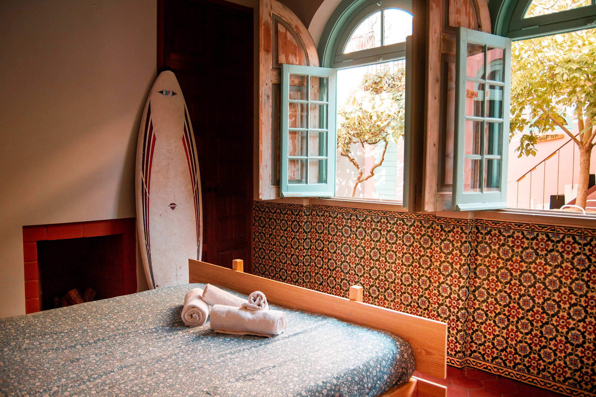 Kali Vice Surf Villa | Surf Holiday | Costa da Caparica