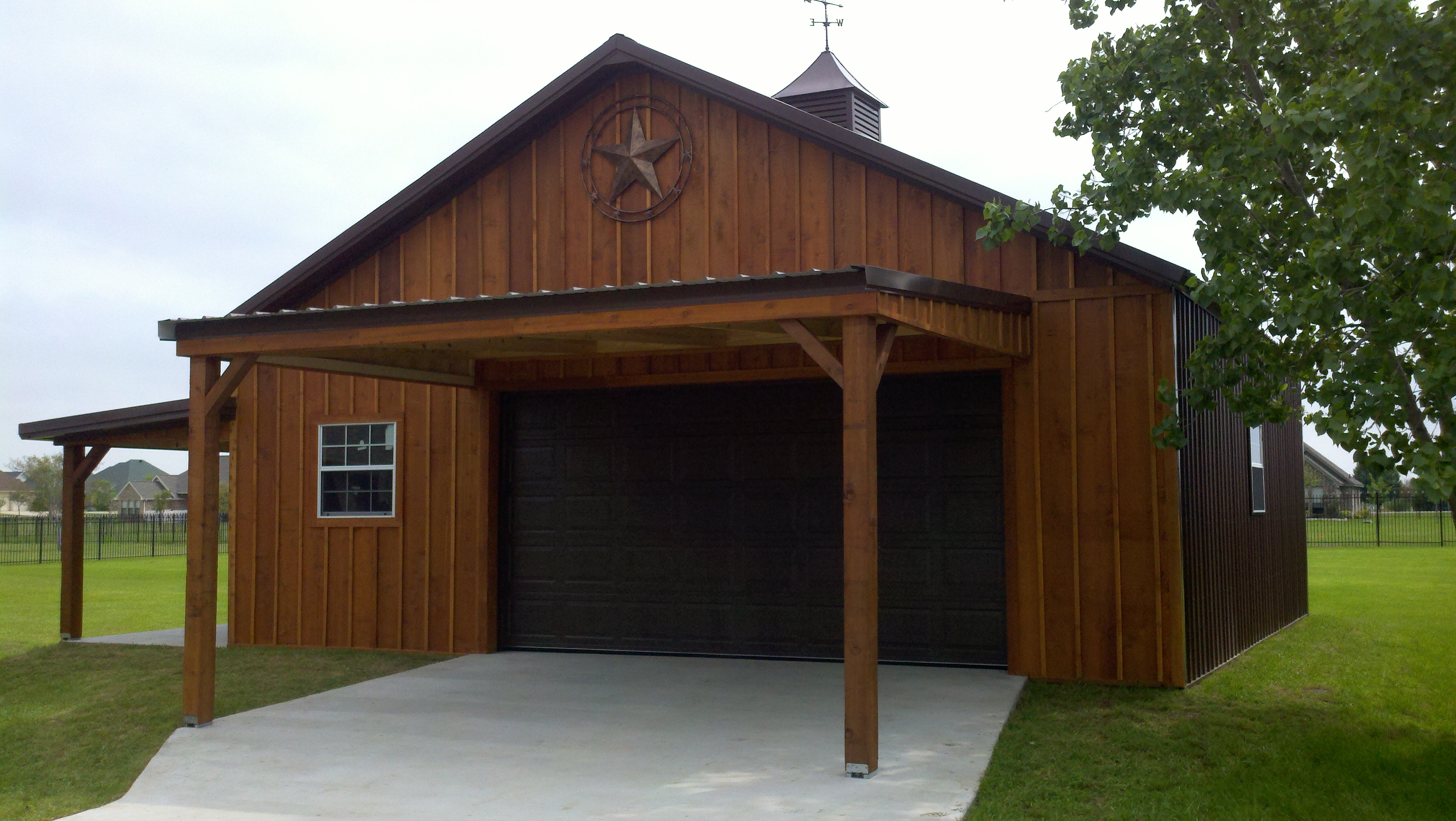 GABLE BARNS | WEATHERFORD TX | AMERICAN BARNS