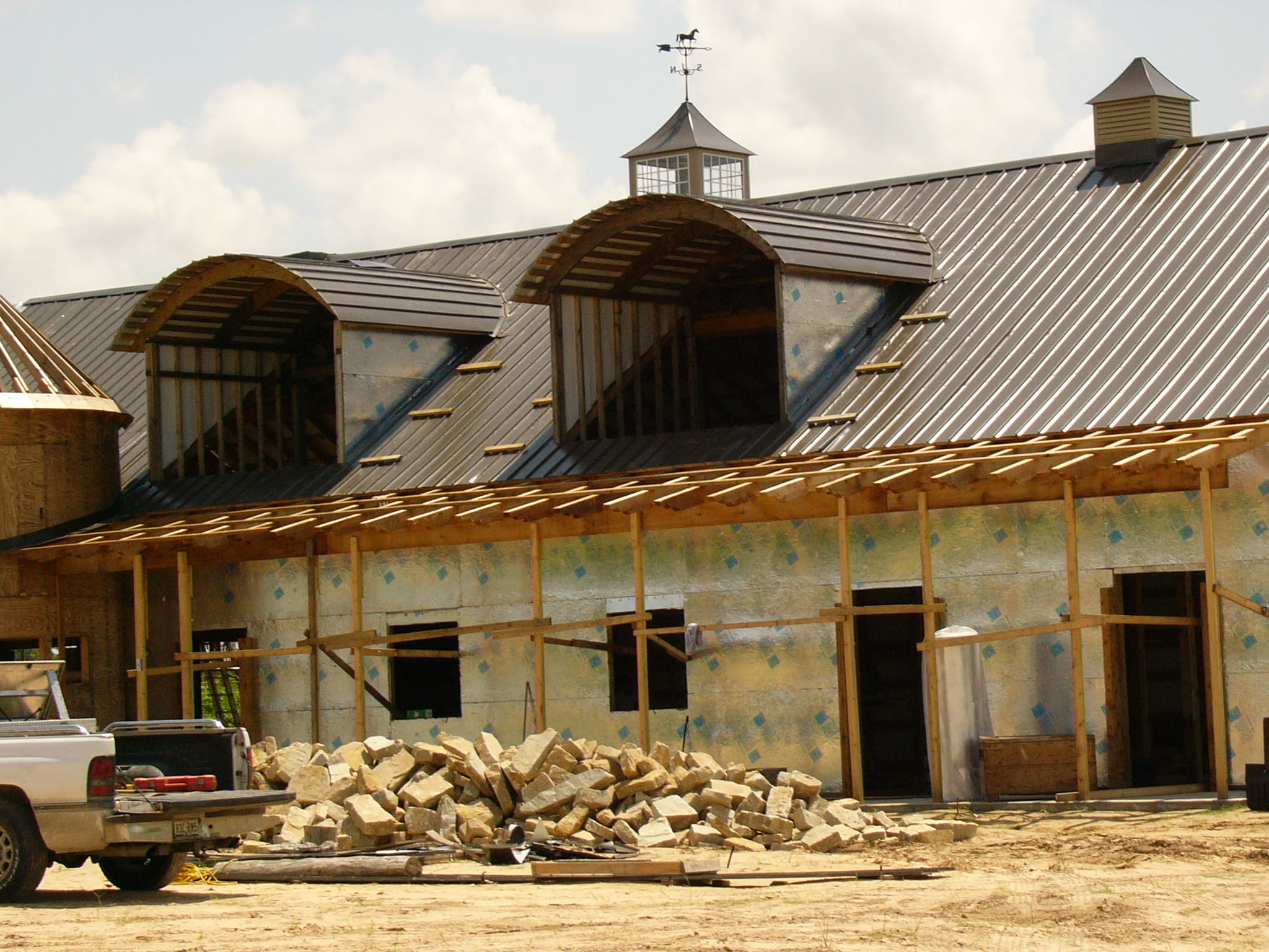 GABLE BARNS | WEATHERFORD TX | AMERICAN BARNS