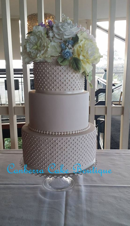 Canberra Cake Boutique specialises in celebrations cakes and courses