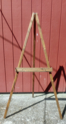 Large Wood Display Easel | Craven Weddings