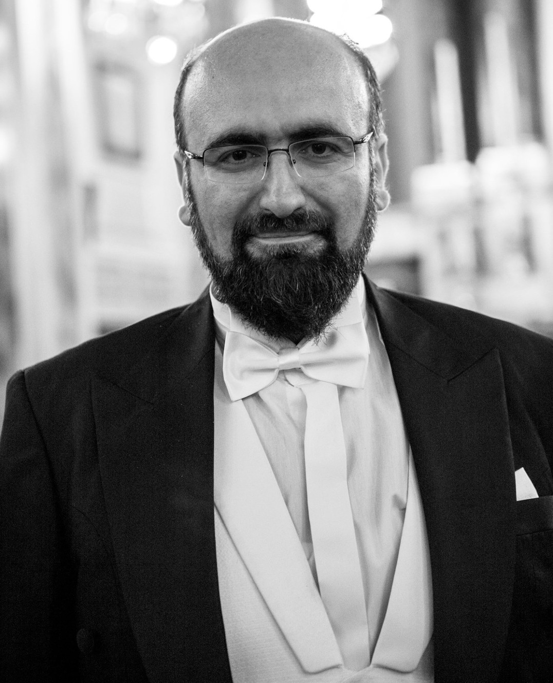 Ardashes Agoshian | Composer, Conductor and Double Bass Artist