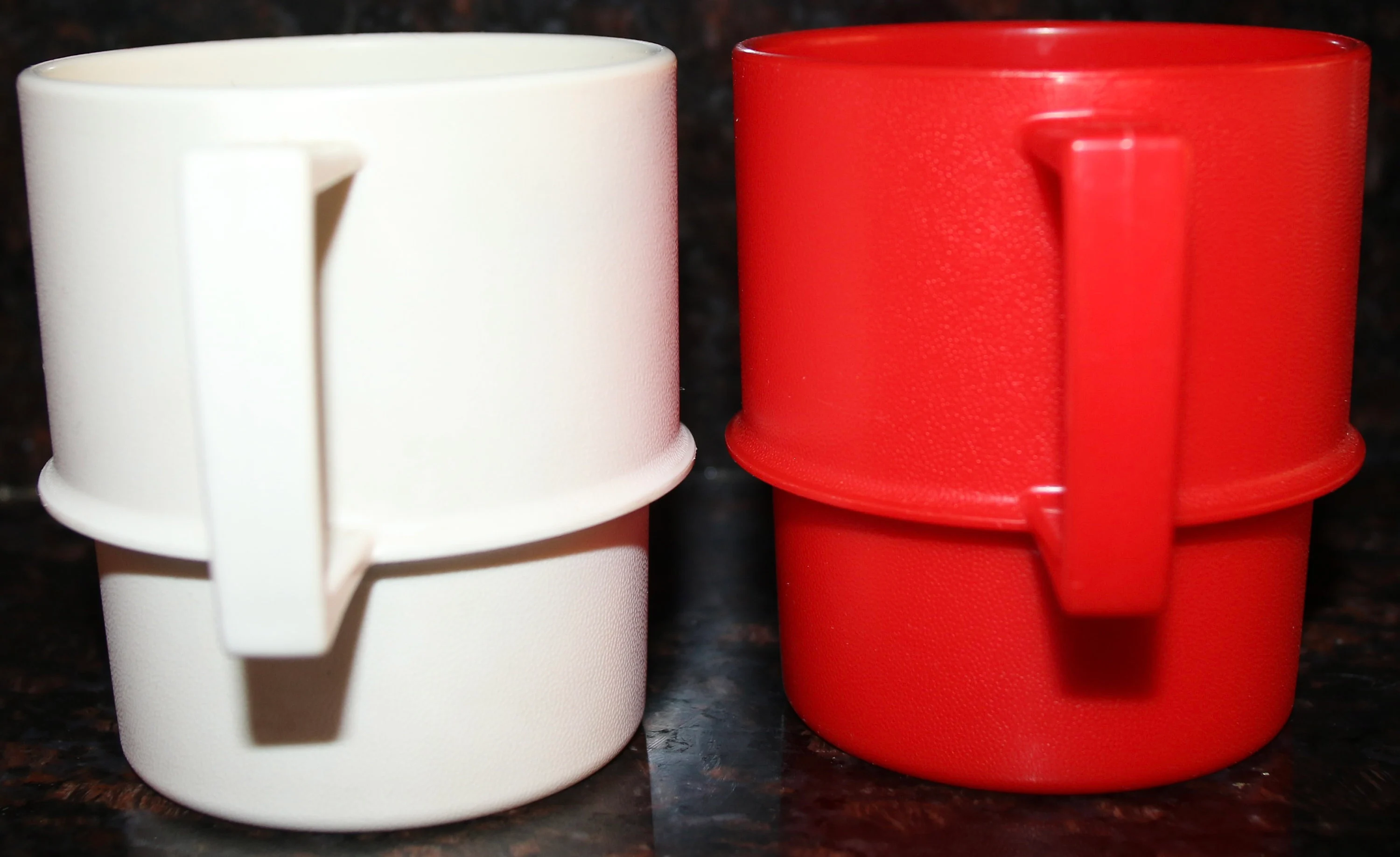 Preloved Set of two stackable Tupperware cups, Retro Tupperware mugs ...
